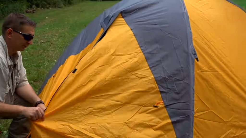 Ideal Survival Camping Tent - Flag Staff Boudoir